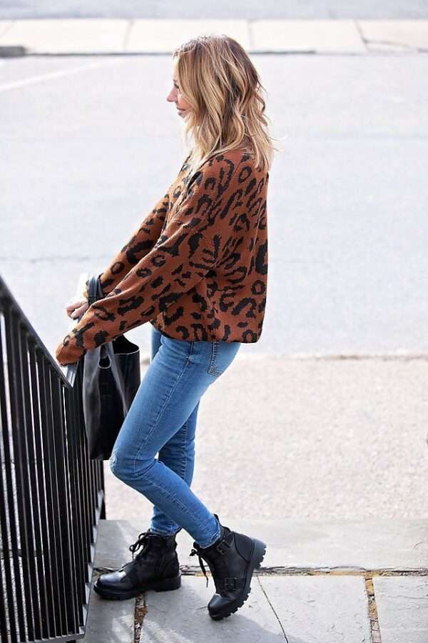 How to Wear Combat Boots With Jeans: 5 Best Ways to Style Combat Boots ...