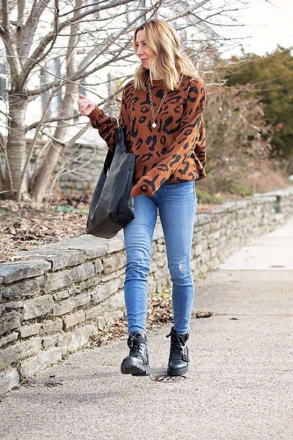 How to Wear Combat Boots With Jeans: 5 Best Ways to Style Combat Boots ...