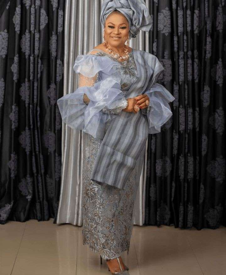 Best Nigerian lace blouse styles for wrapper in 2022 and 2023 - Kaybee ...