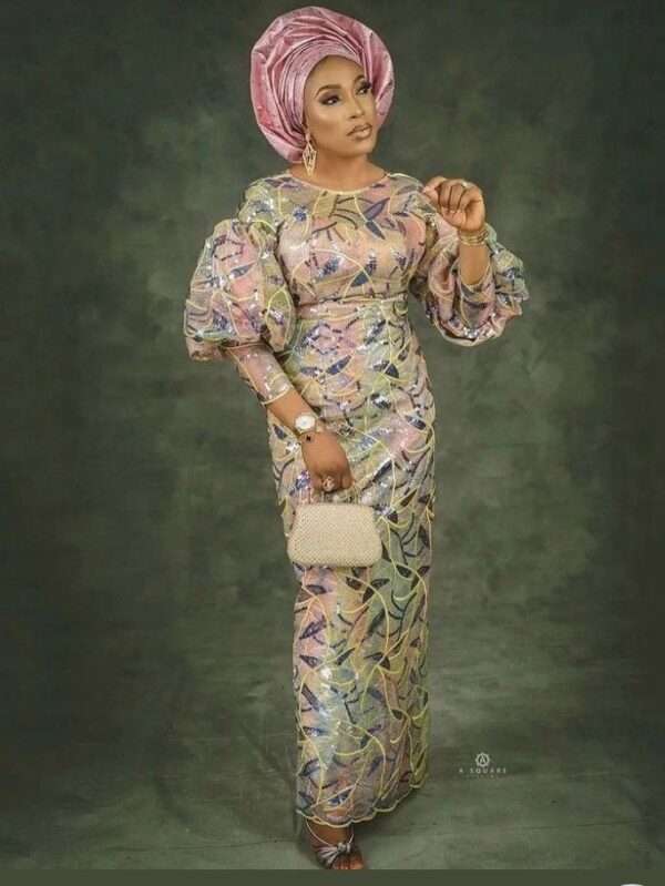 Best Nigerian lace blouse styles for wrapper in 2023 and 2024 - Kaybee ...