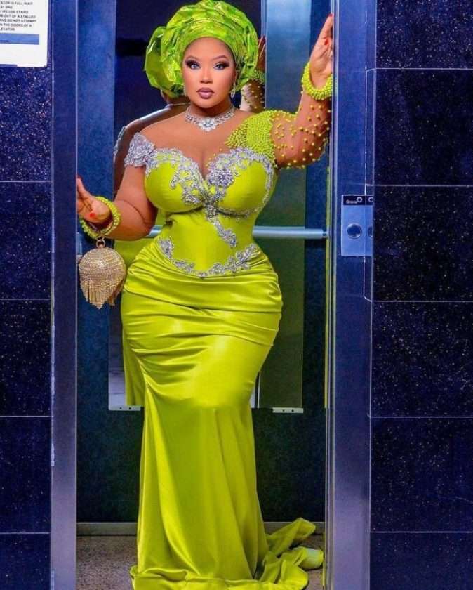 Best Lace and Satin Combination Styles for Ladies in 2022 and 2023 ...