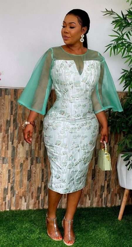 Best Damask Short Gown Styles in 2022 and 2023 - Kaybee Fashion Styles