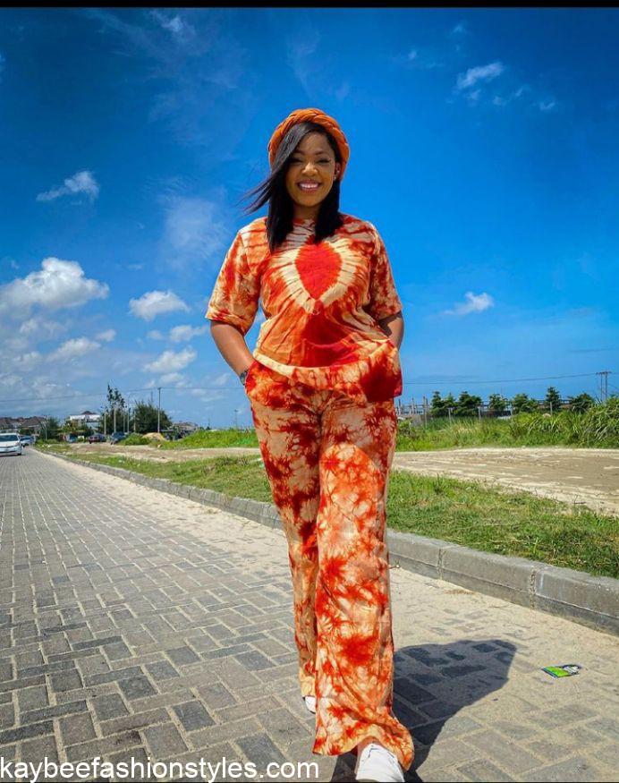 Best Adire Top and Trouser Styles for Ladies in 2023 - Kaybee Fashion ...