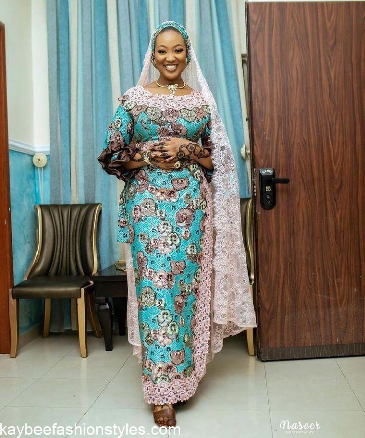 20 Decent Lace Styles for Muslim Ladies - Kaybee Fashion Styles