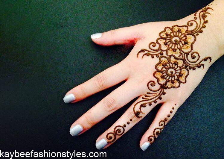 20 Simple Henna Designs in Nigeria - Kaybee Fashion Styles