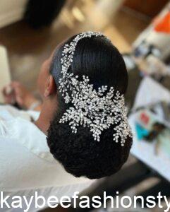 30 Latest Packing Gel Hairstyles With Kinky Weavon in Nigeria - Kaybee ...