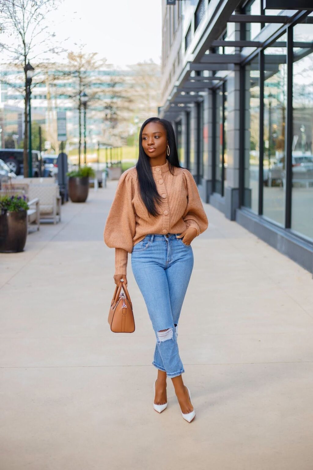 How To Wear Jeans for Work: 10 Best Ways - Kaybee Fashion Styles